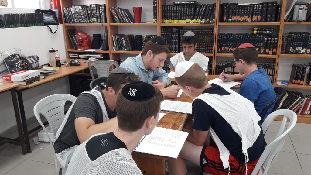 Chaburah Spotlight- Ben Weinstein - Kollel