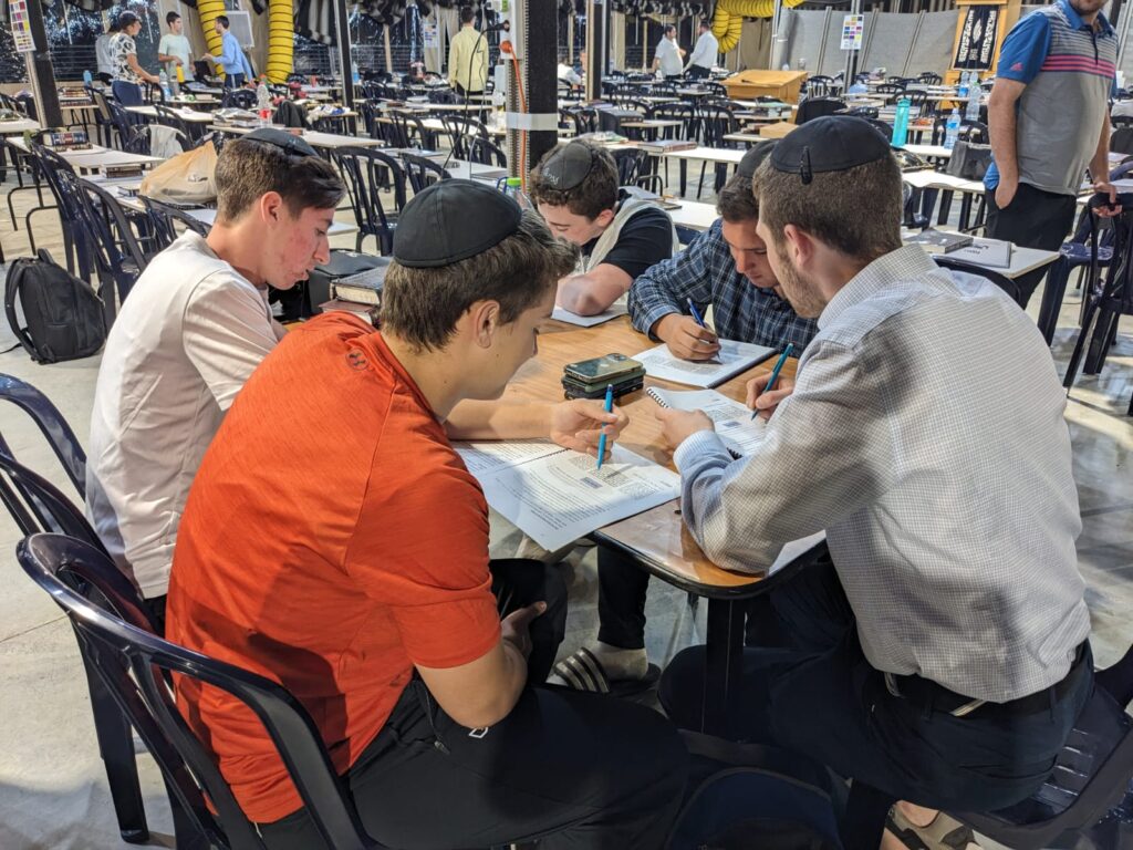 Chabura Spotlight: Ezra Seplowitz - Kollel