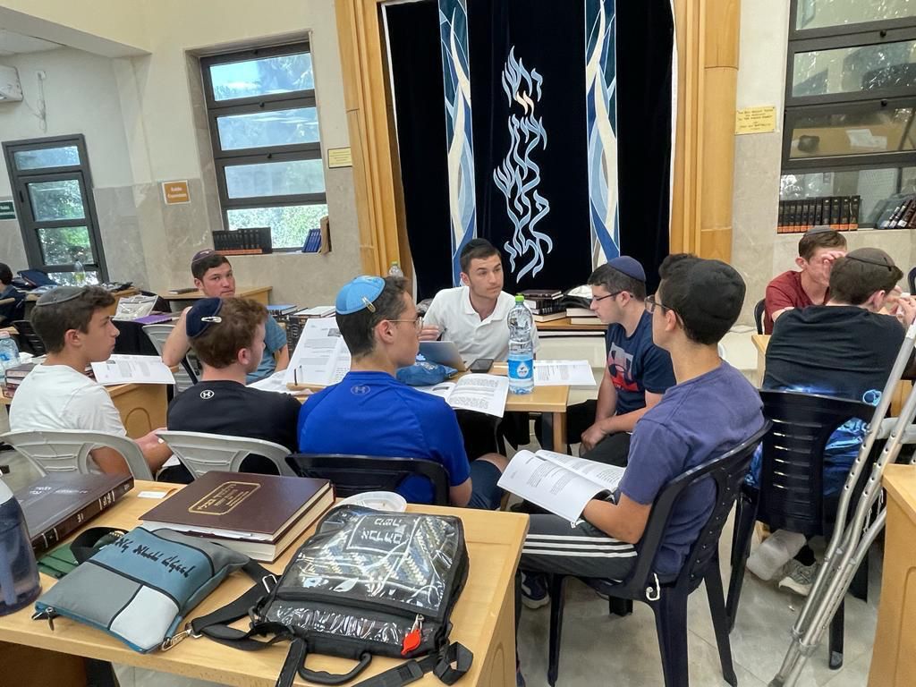 Chabura Spotlight: Sam Mandel - Kollel